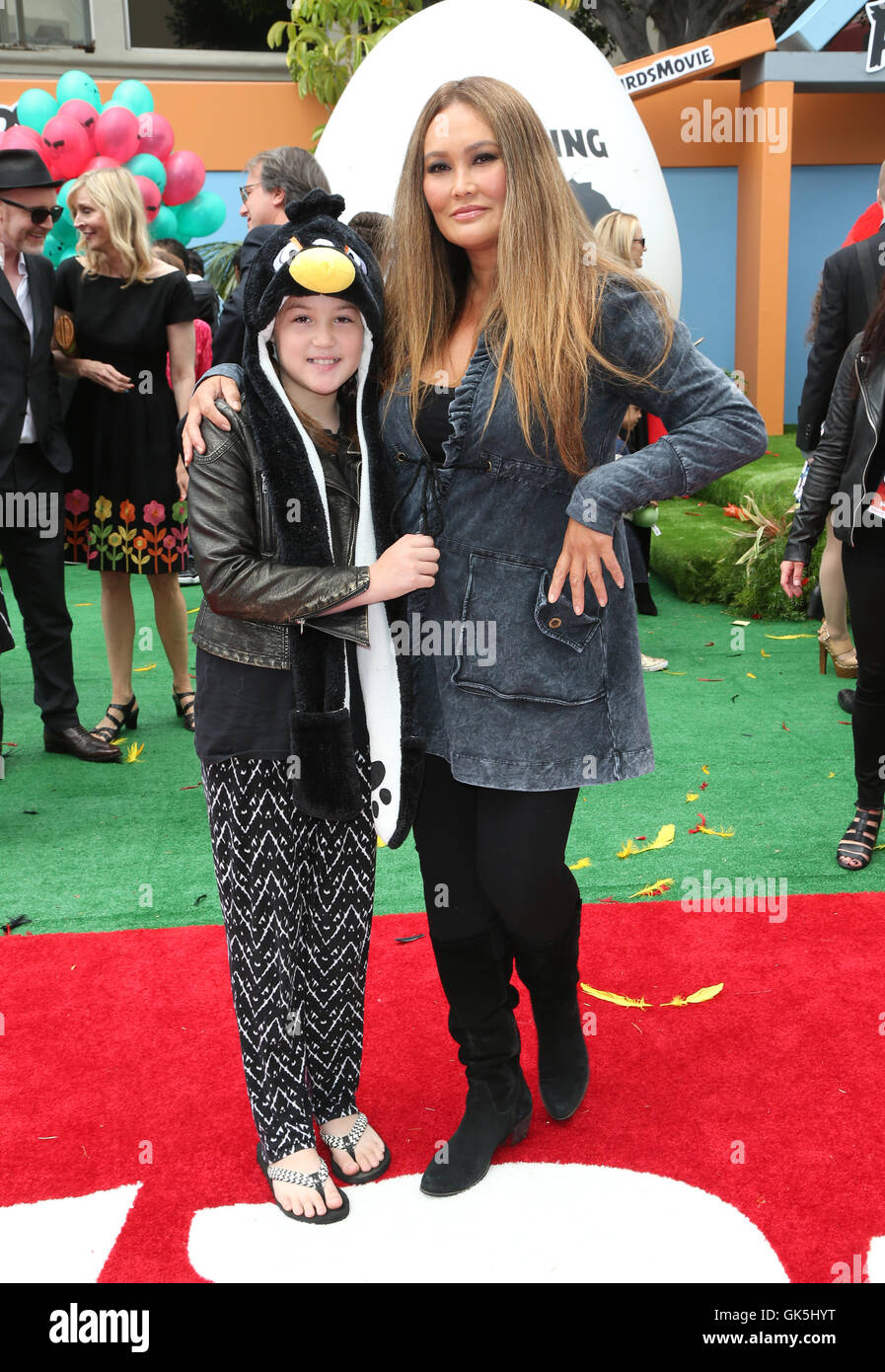 Angry Birds-Film "LA Premiere auf der Regency-Theater-Featuring: Tia ...