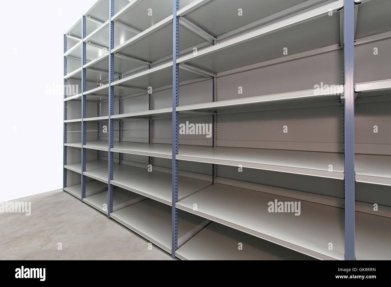 Empty rack -Fotos und -Bildmaterial in hoher Auflösung – Alamy