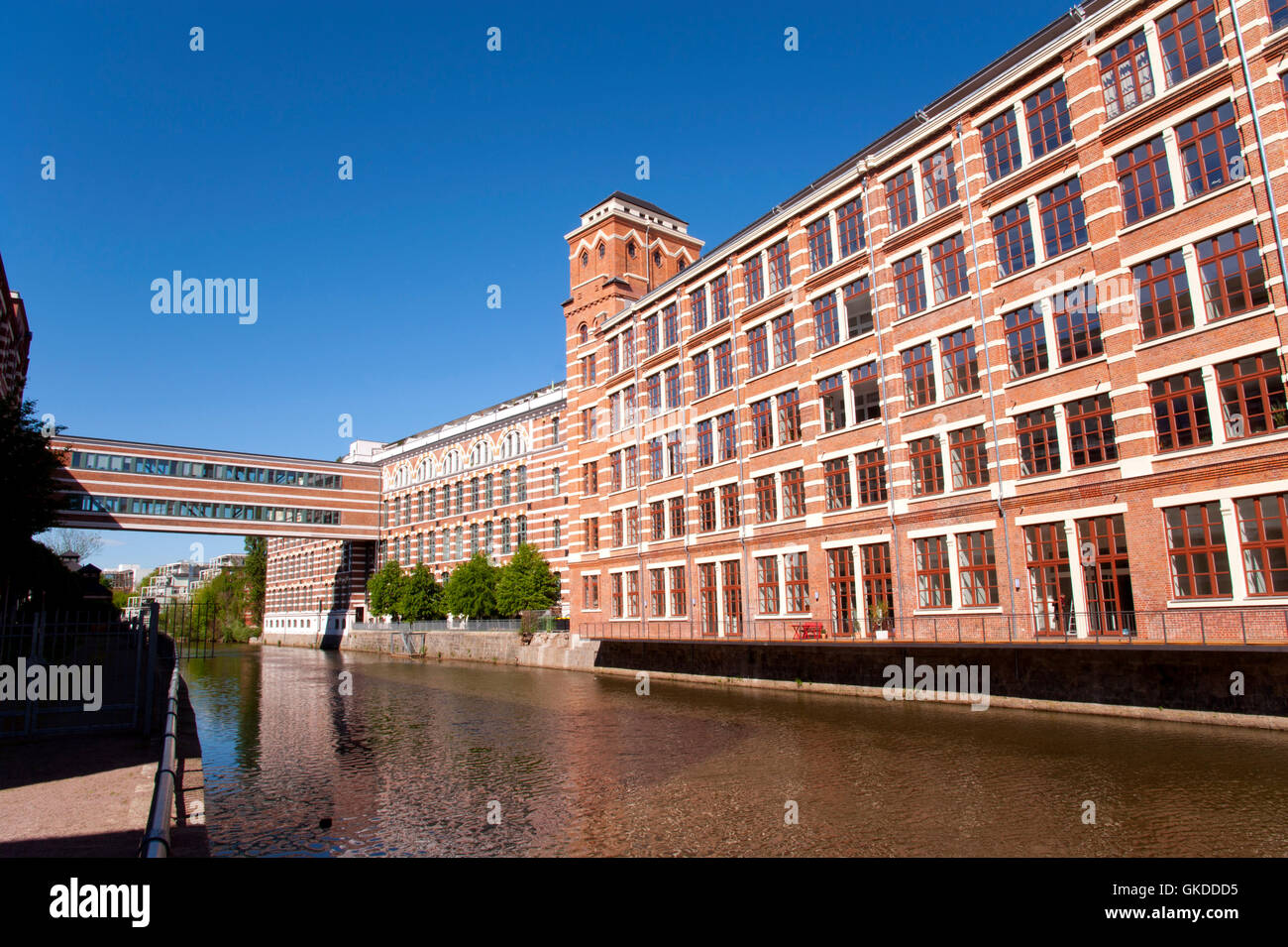 Fisch fabrik schiff -Fotos und -Bildmaterial in hoher Auflösung – Alamy