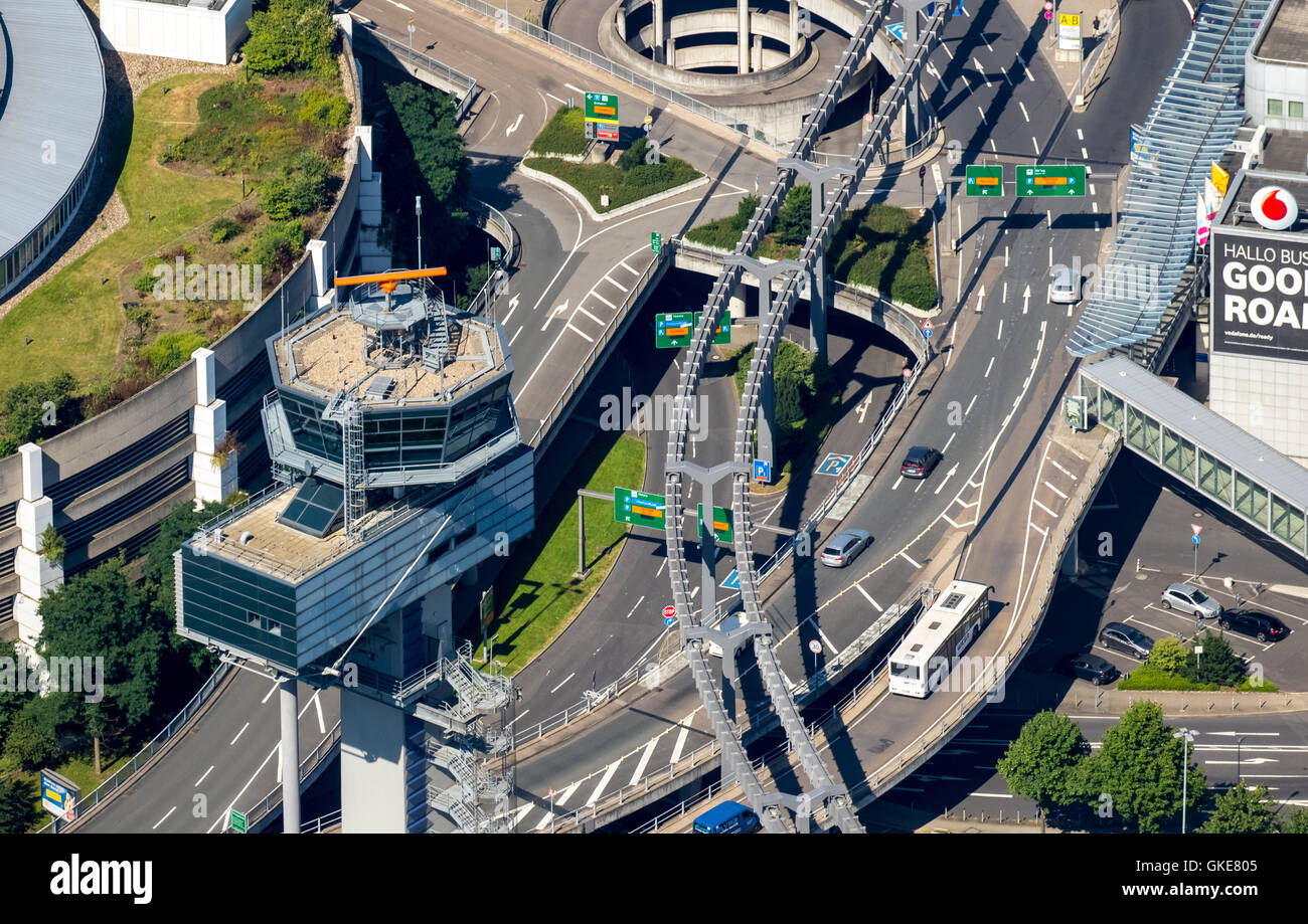 Dusseldorf airport control tower -Fotos und -Bildmaterial in hoher Auflösung – Alamy
