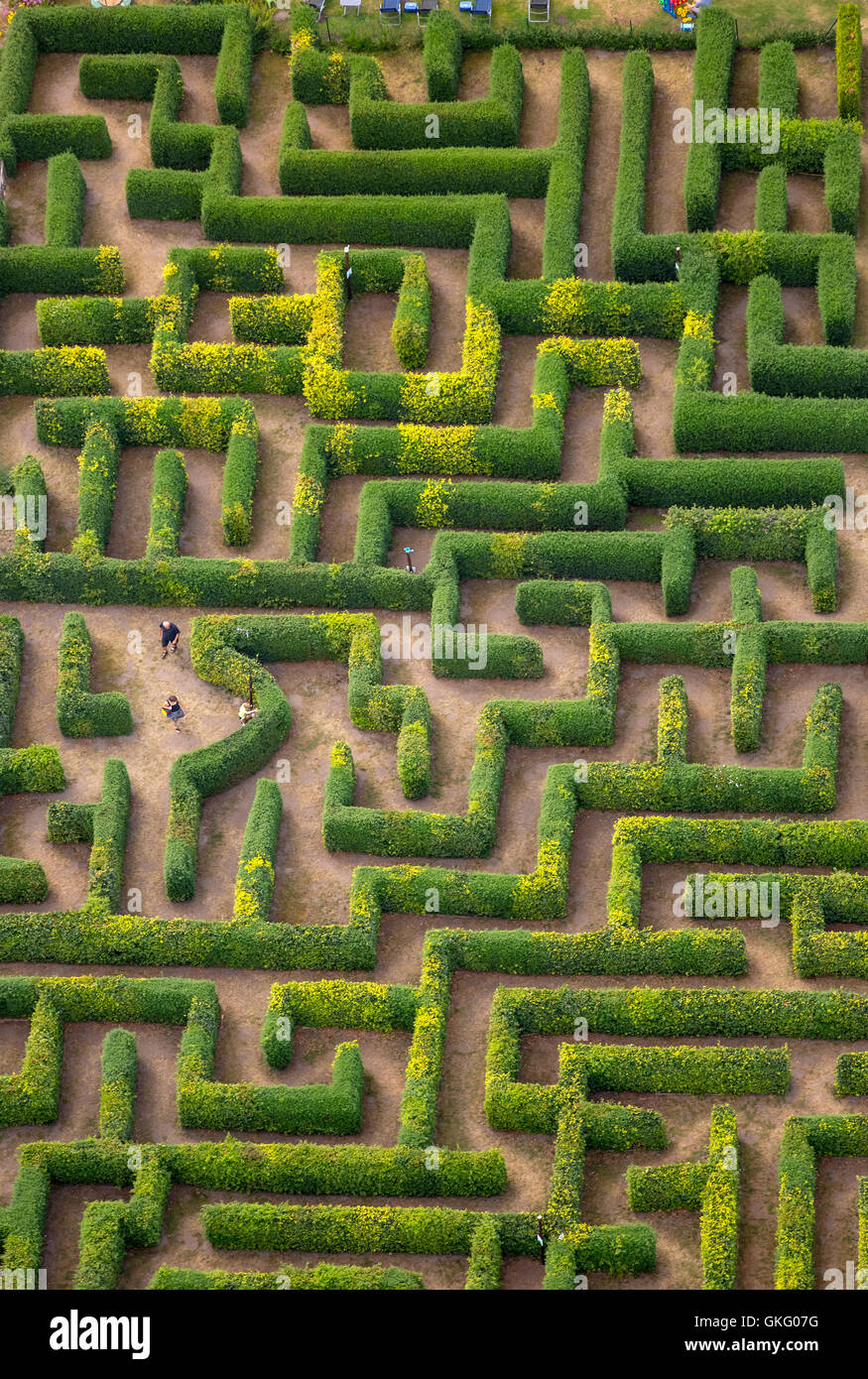 Labyrinth aerial view -Fotos und -Bildmaterial in hoher Auflösung – Alamy