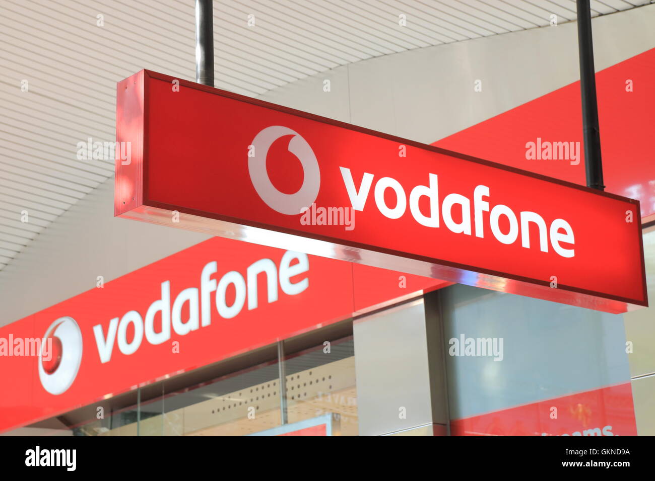 Vodafone icon logo -Fotos und -Bildmaterial in hoher Auflösung – Alamy