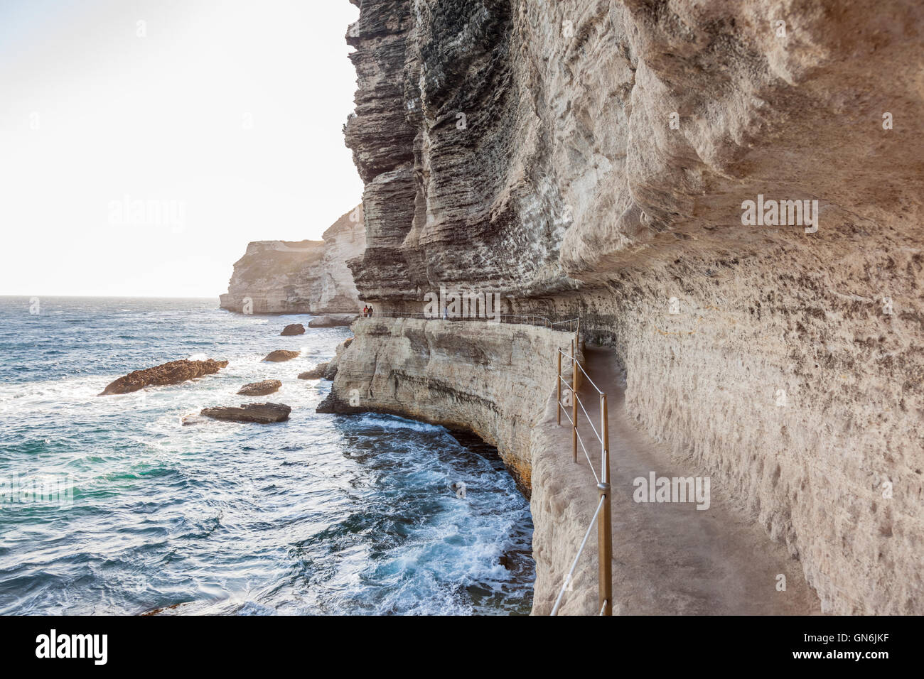 König von Aragon Treppe Schritte in Bonifacio Klippe Küste Felsen ...