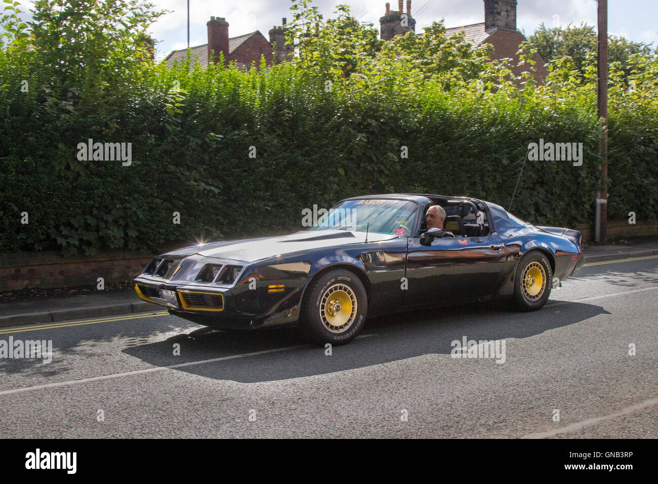 Pontiac firebird turbo trans am -Fotos und -Bildmaterial in hoher ...