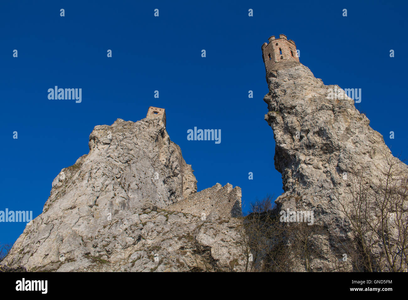 Berühmte burg devin -Fotos und -Bildmaterial in hoher Auflösung – Alamy