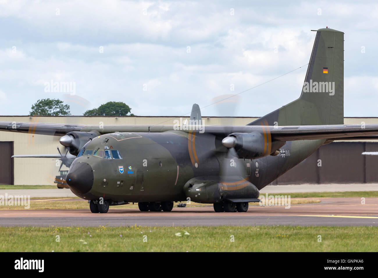 Deutsche Luftwaffe (Luftwaffe) Transall C - 160D Frachtflugzeugen ...