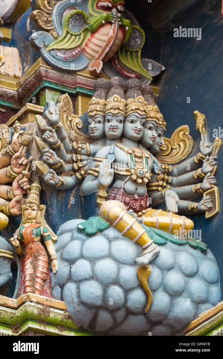 Statue lord shiva parvati shiva -Fotos und -Bildmaterial in hoher ...