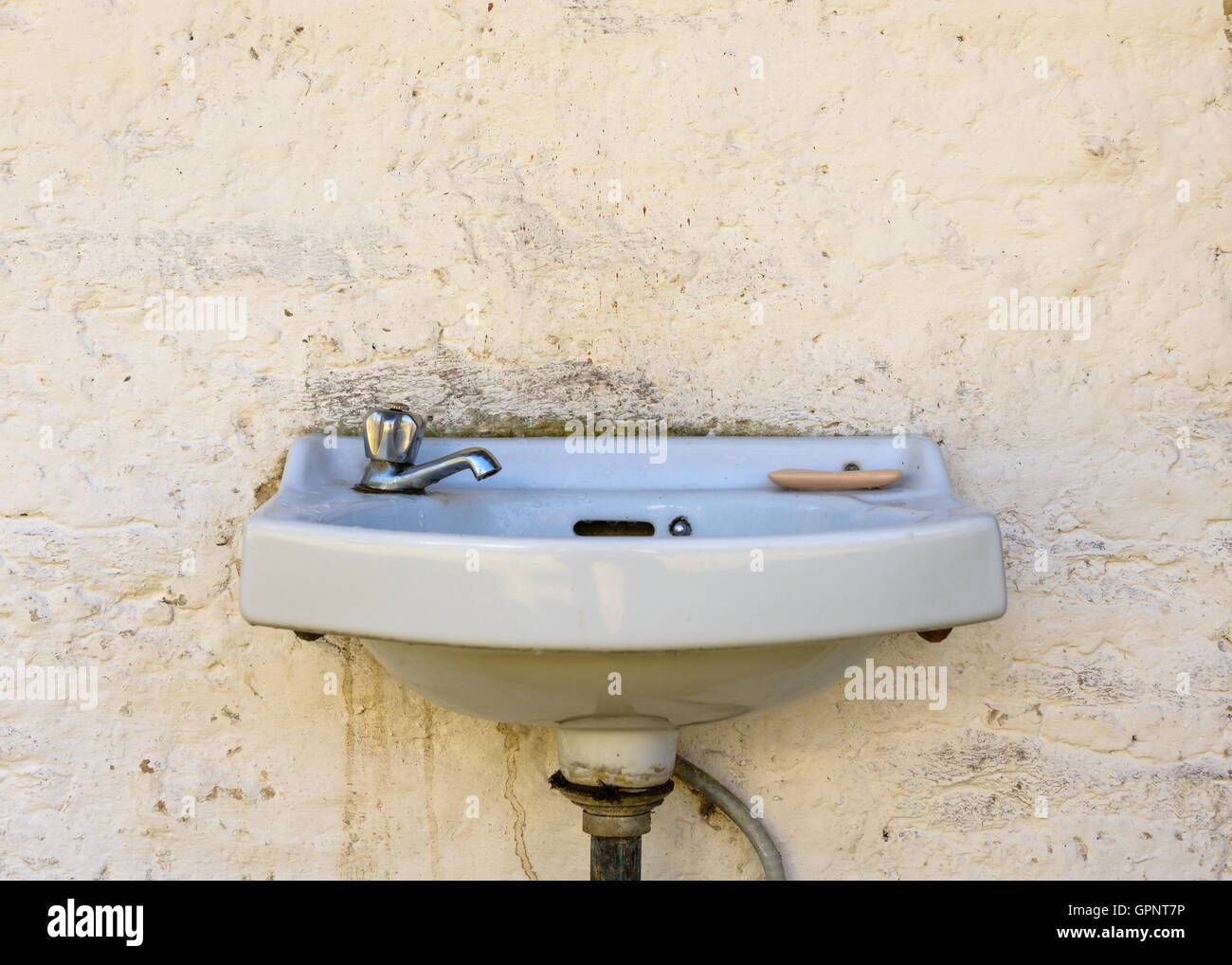 Filthy dirty toilet -Fotos und -Bildmaterial in hoher Auflösung – Alamy