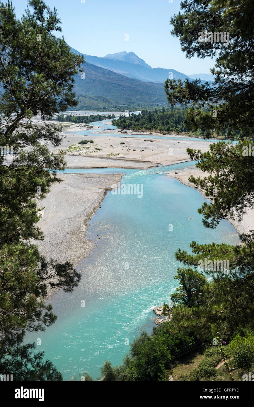 Vjosa river albania -Fotos und -Bildmaterial in hoher Auflösung – Alamy