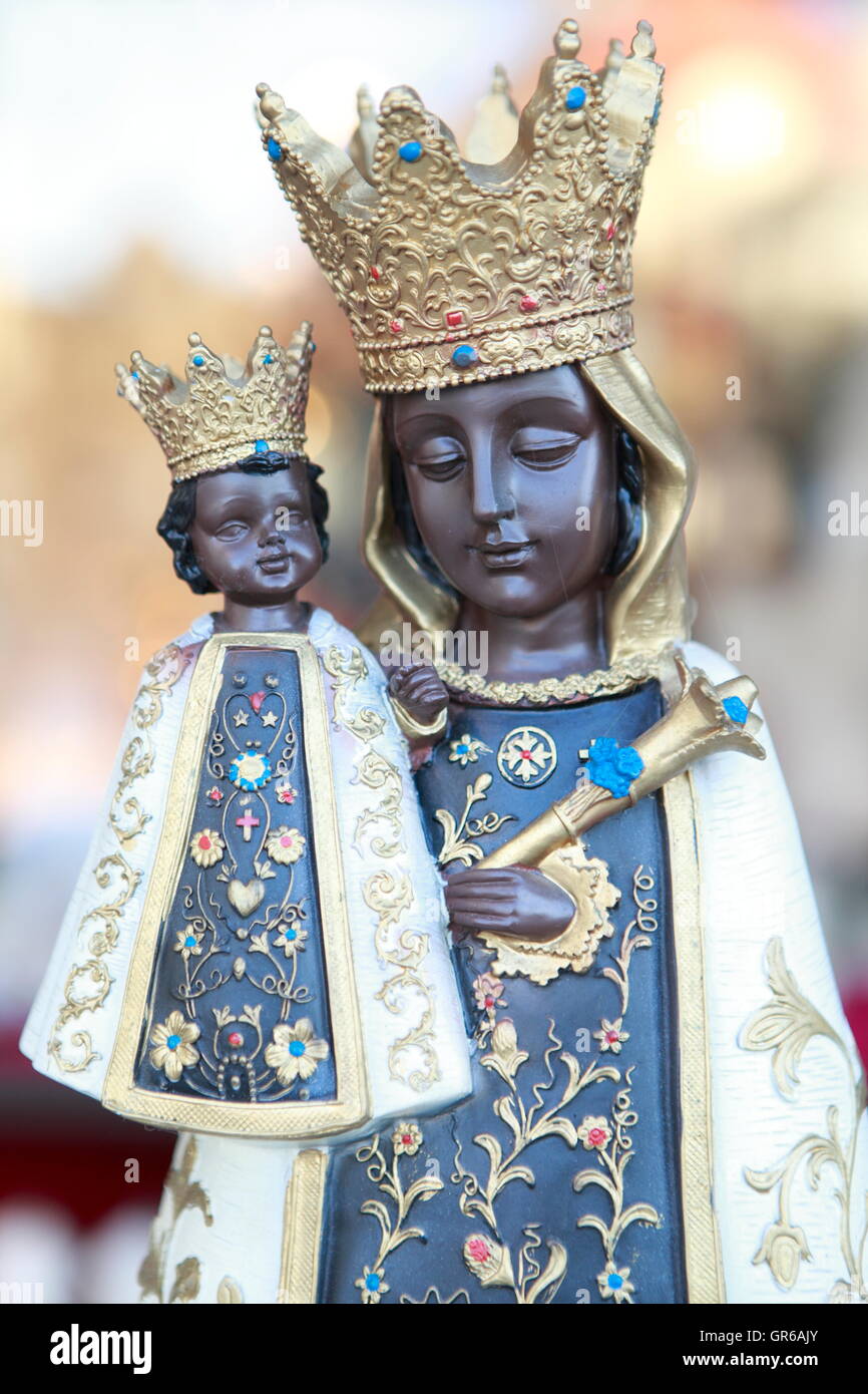 Mutter gottes mit jesus -Fotos und -Bildmaterial in hoher Auflösung – Alamy