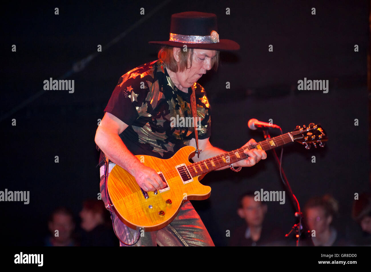 Slade band -Fotos und -Bildmaterial in hoher Auflösung – Alamy
