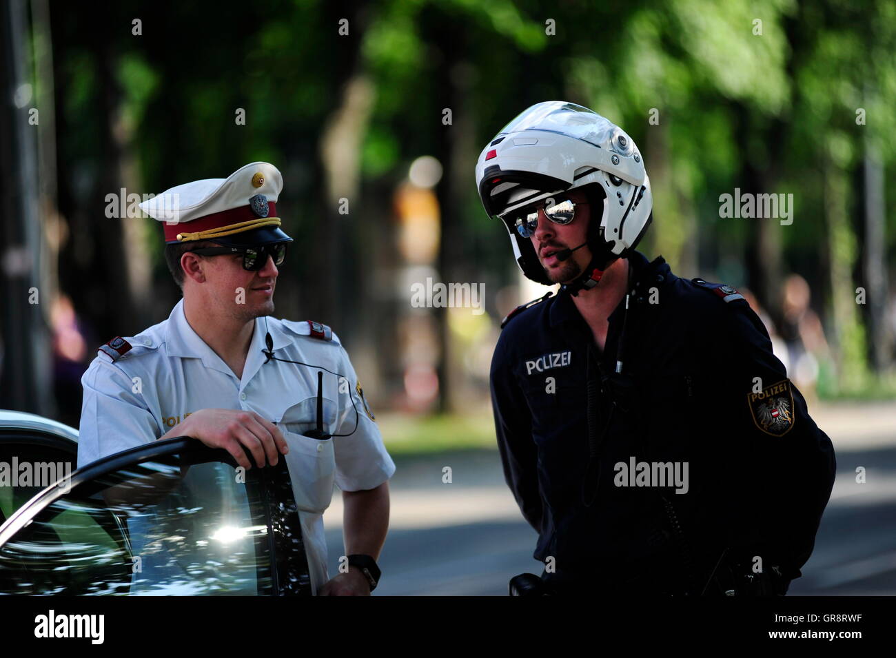 österreichische polizei -Fotos und -Bildmaterial in hoher Auflösung – Alamy