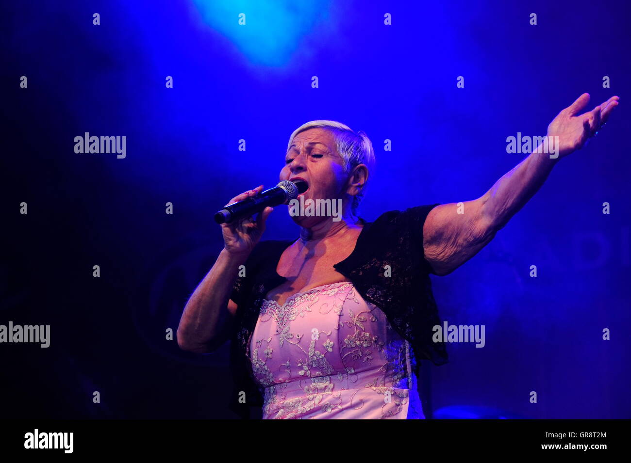 Jazz gitti -Fotos und -Bildmaterial in hoher Auflösung – Alamy