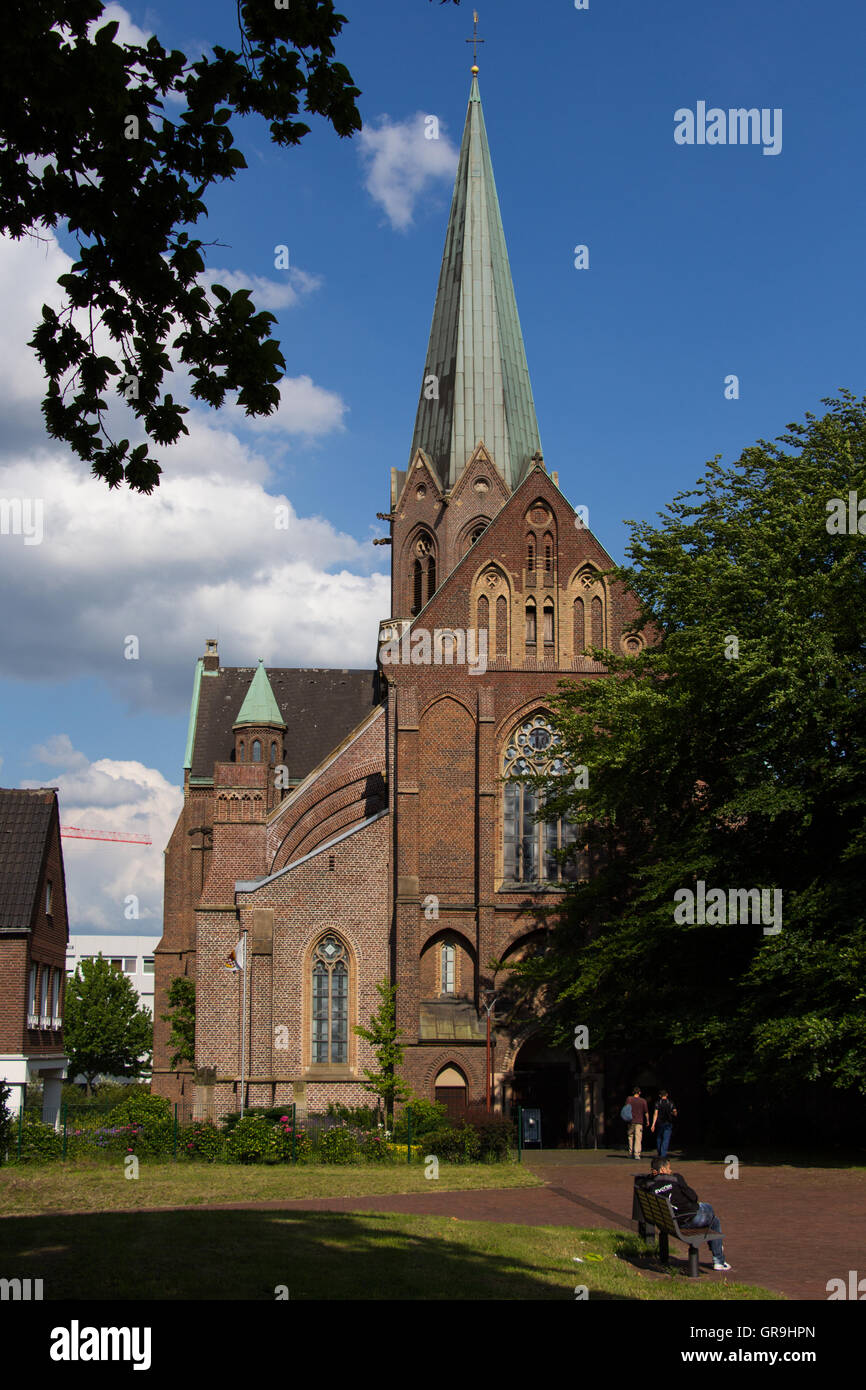 Katholische stiftskirche st clara -Fotos und -Bildmaterial in hoher ...