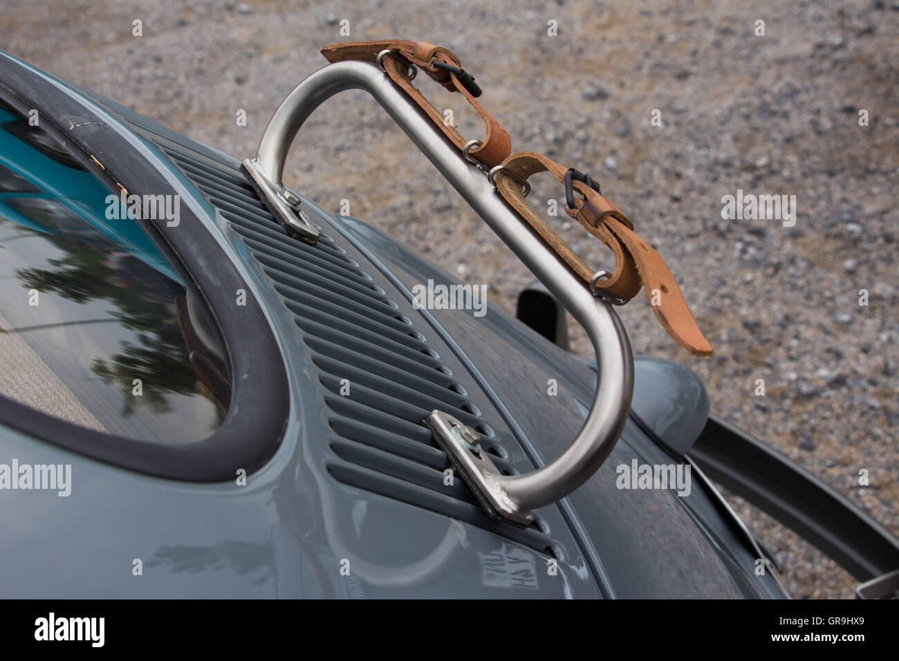 Roof rack oldtimer -Fotos und -Bildmaterial in hoher Auflösung – Alamy