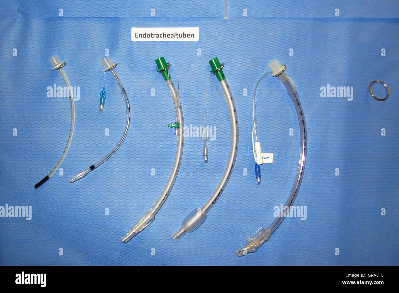 Katheter mit -Fotos und -Bildmaterial in hoher Auflösung – Alamy