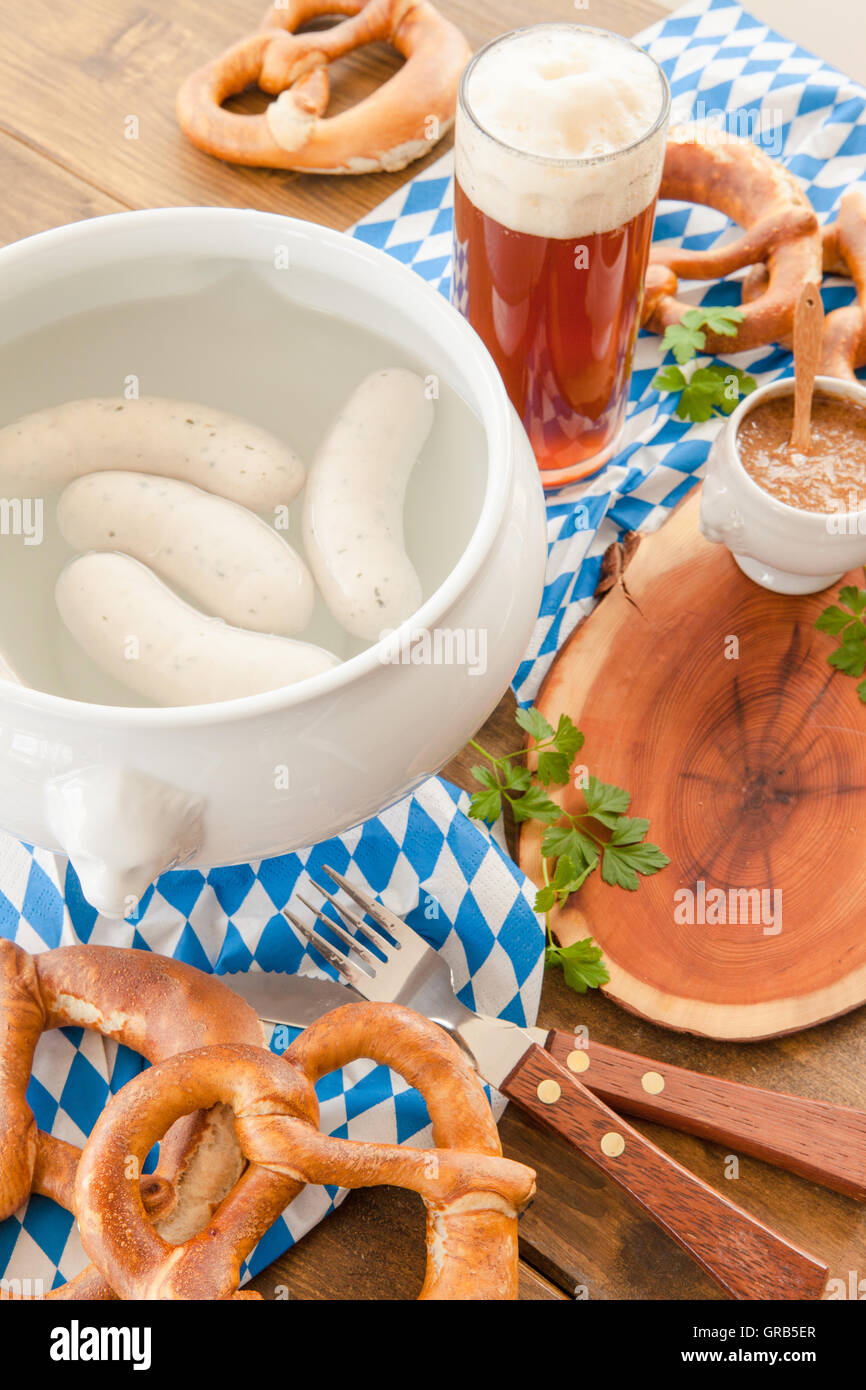 Bayrisch essen -Fotos und -Bildmaterial in hoher Auflösung – Alamy