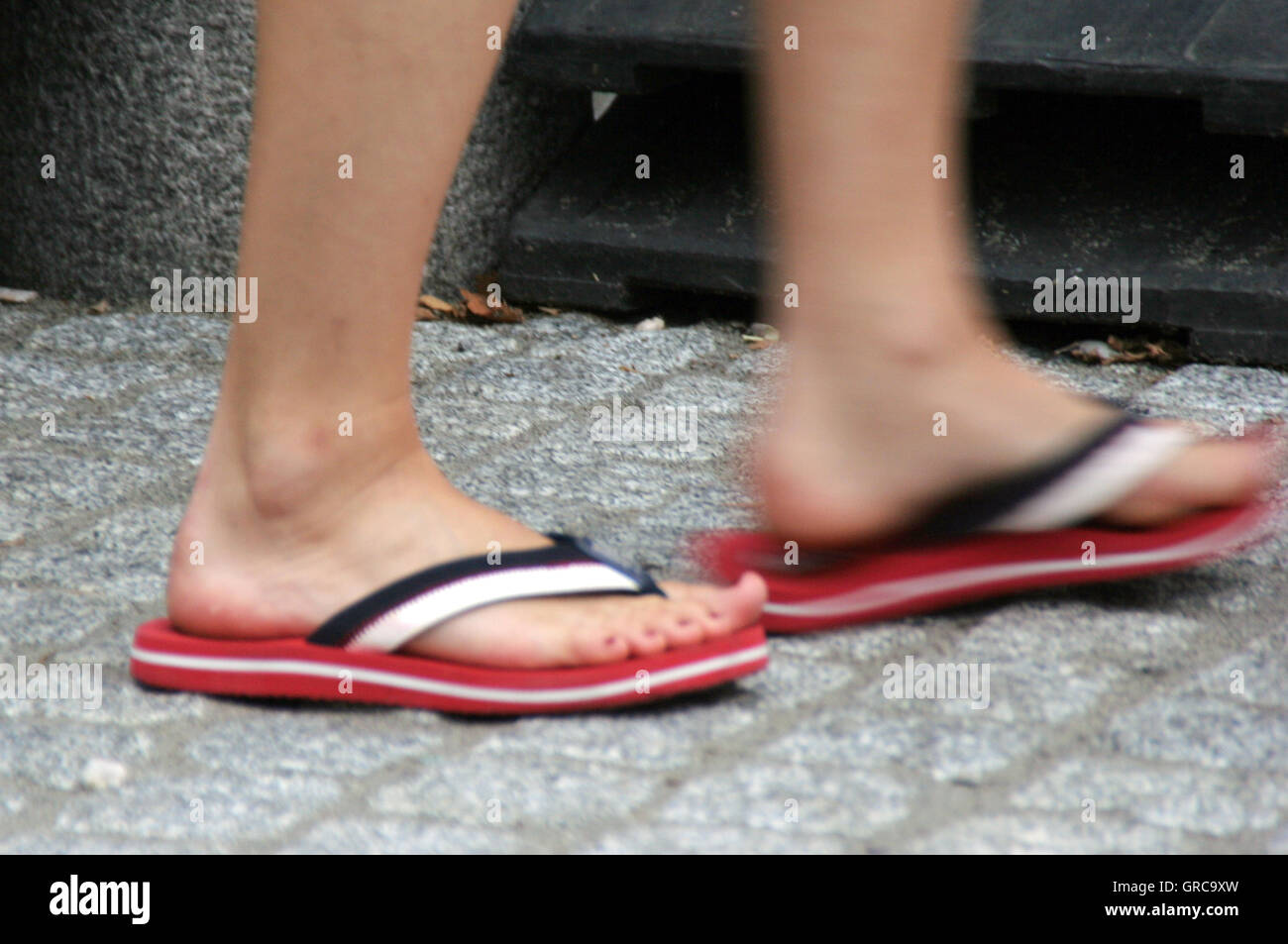 Lackierte Füße Stockfotos & Lackierte Füße Bilder - Alamy