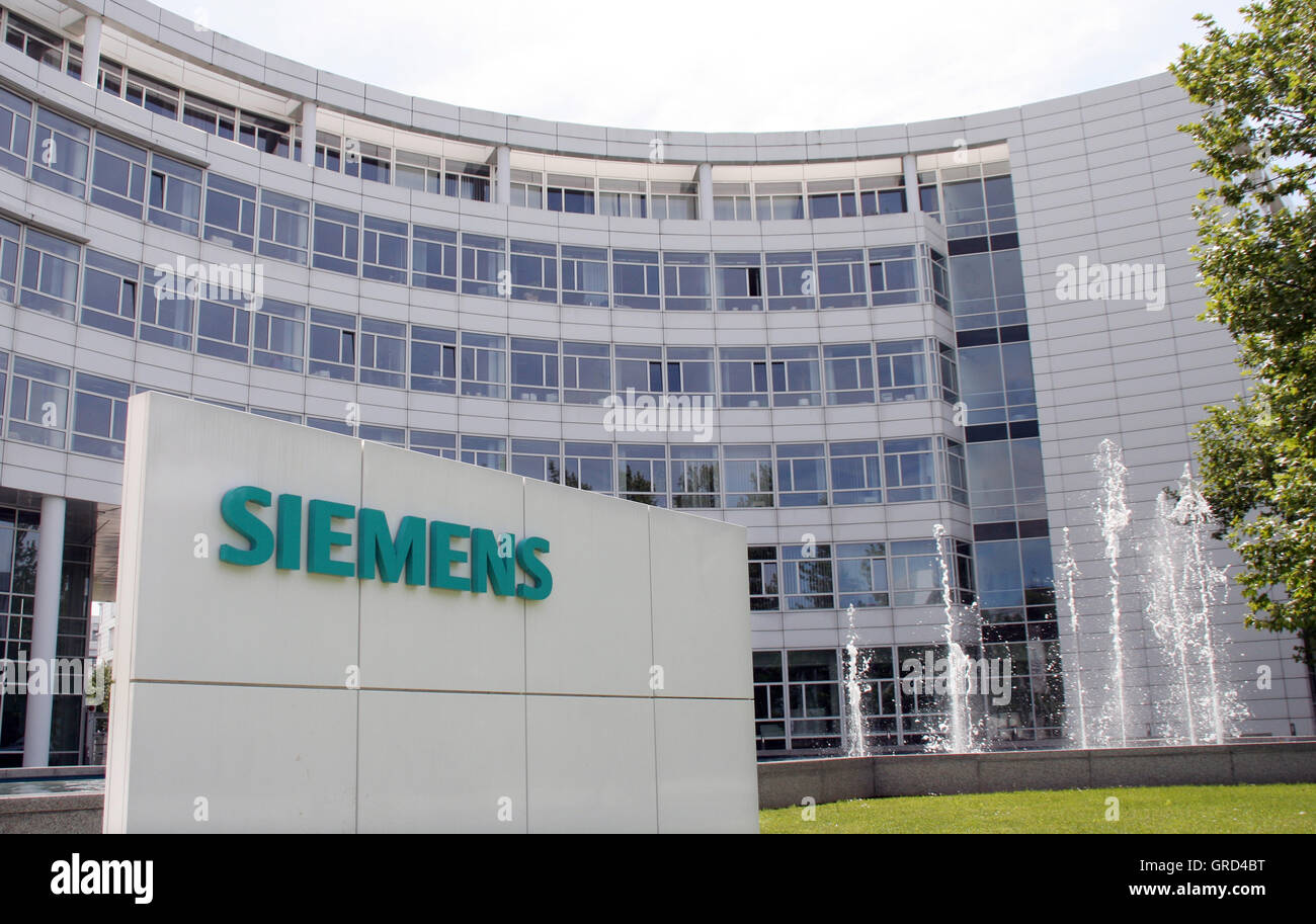 Sie technologie logo -Fotos und -Bildmaterial in hoher Auflösung – Alamy