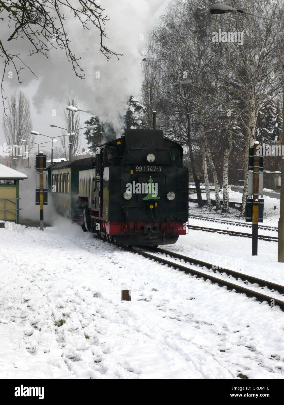 Dampflok im winter -Fotos und -Bildmaterial in hoher Auflösung – Alamy