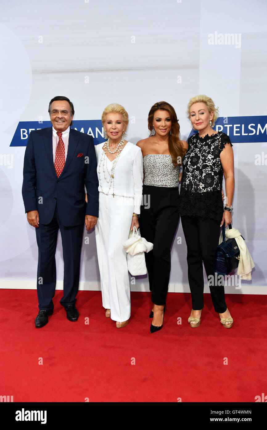 Berlin, Deutschland. 8. Sep, 2016. Mario Ohoven (l-R), Ute Ohoven ...