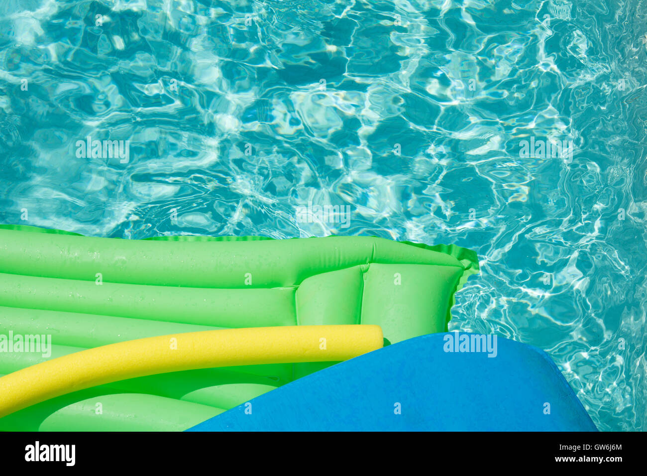 Aufblasbare luftmatratze -Fotos und -Bildmaterial in hoher Auflösung ...