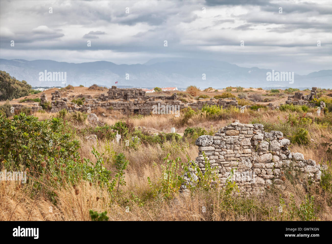 Ancient side ruins in turkey -Fotos und -Bildmaterial in hoher ...