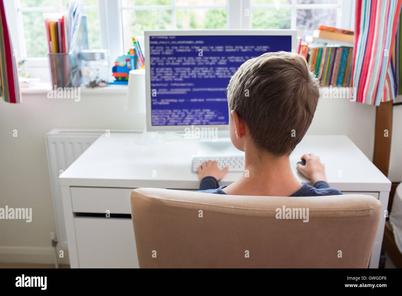 Computer programming -Fotos und -Bildmaterial in hoher Auflösung – Alamy