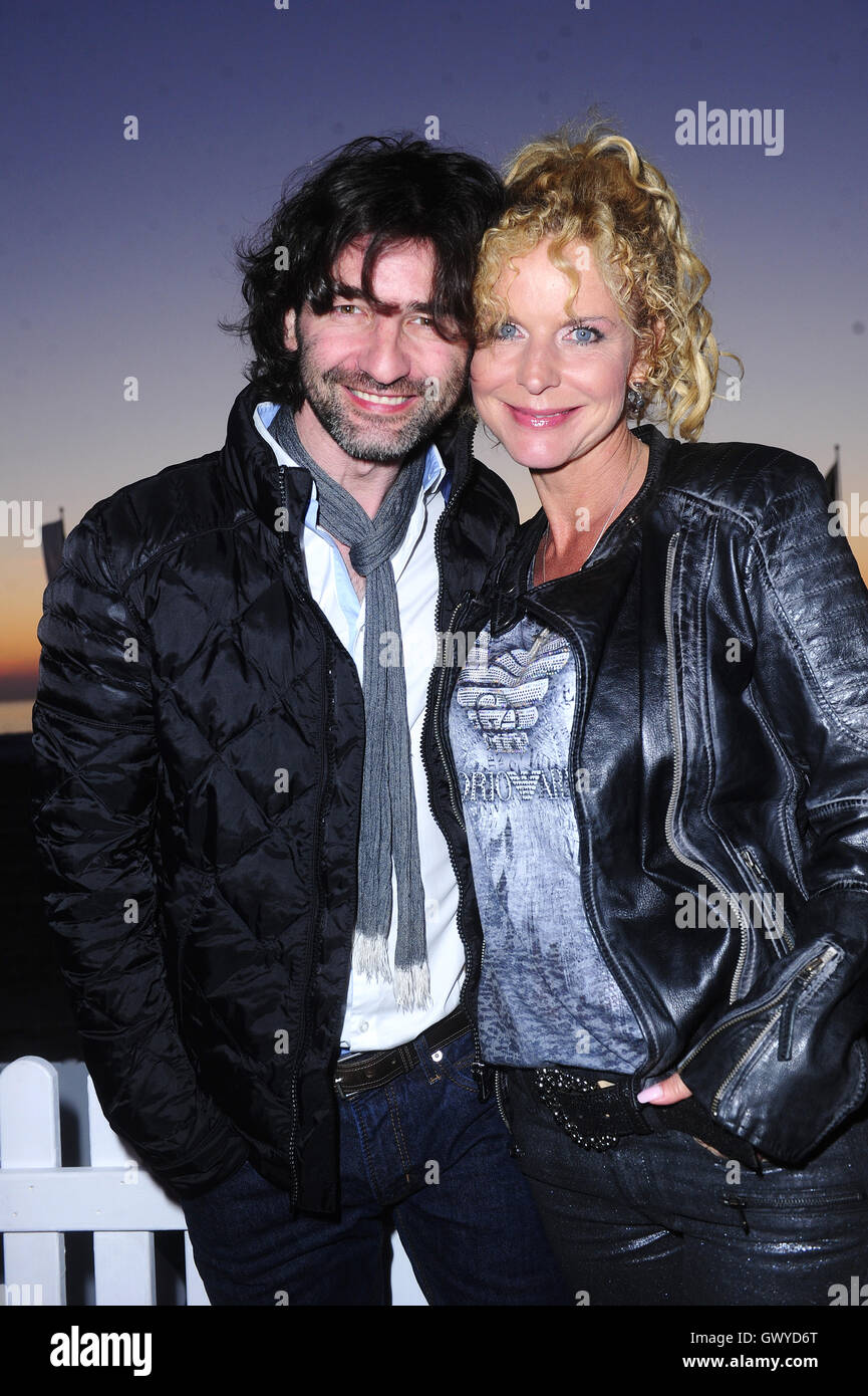 Aston Martin Berlin Beach Polo World Masters Wochenende Warnemünde mit ...