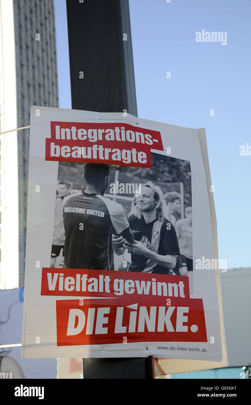 Npd poster germany -Fotos und -Bildmaterial in hoher Auflösung – Alamy