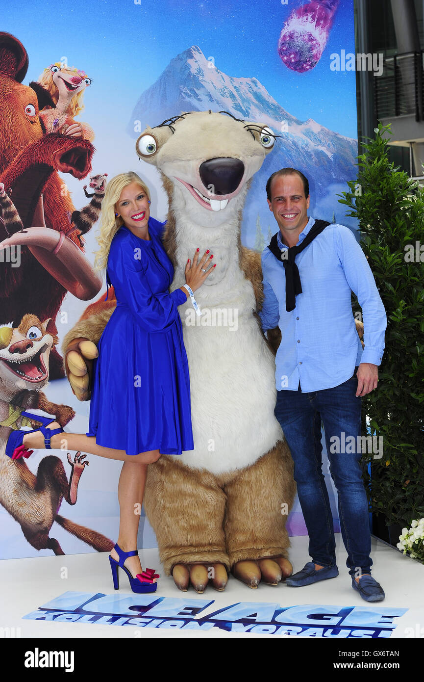 Daniel kolenitchenko -Fotos und -Bildmaterial in hoher Auflösung – Alamy