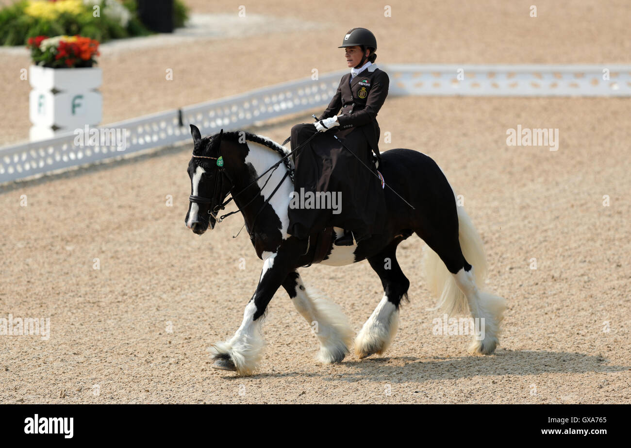Belgien barbara minneci reitet barilla -Fotos und -Bildmaterial in ...
