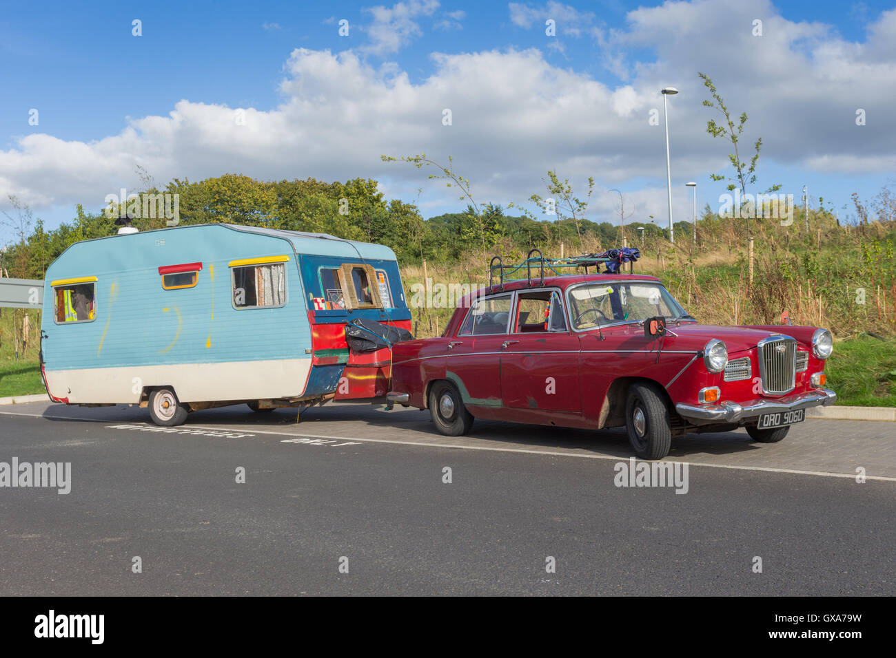 Caravan holiday 1960s -Fotos und -Bildmaterial in hoher Auflösung – Alamy