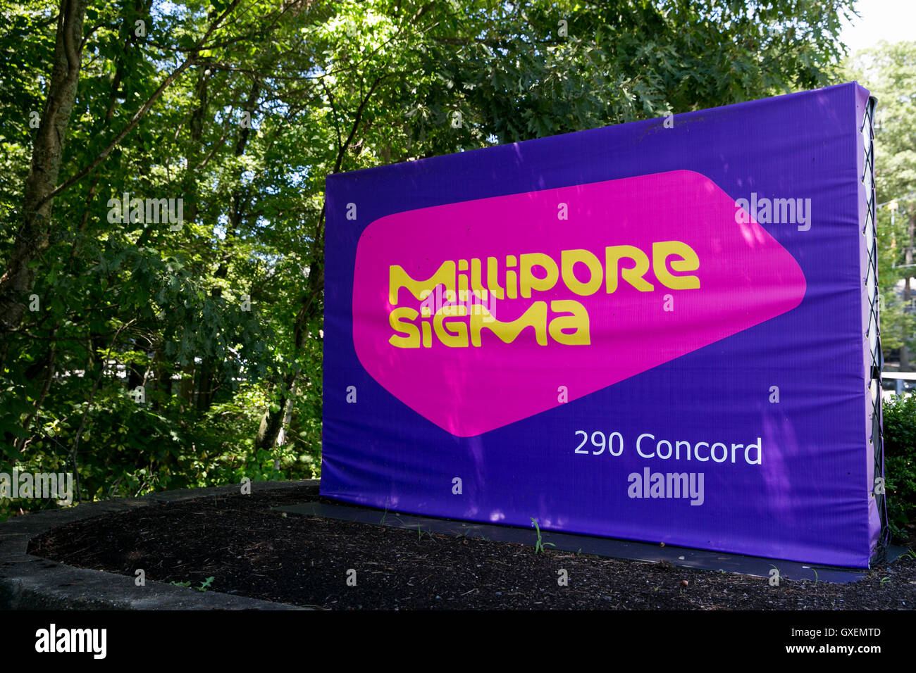 Millipore sigma zeichen -Fotos und -Bildmaterial in hoher Auflösung – Alamy