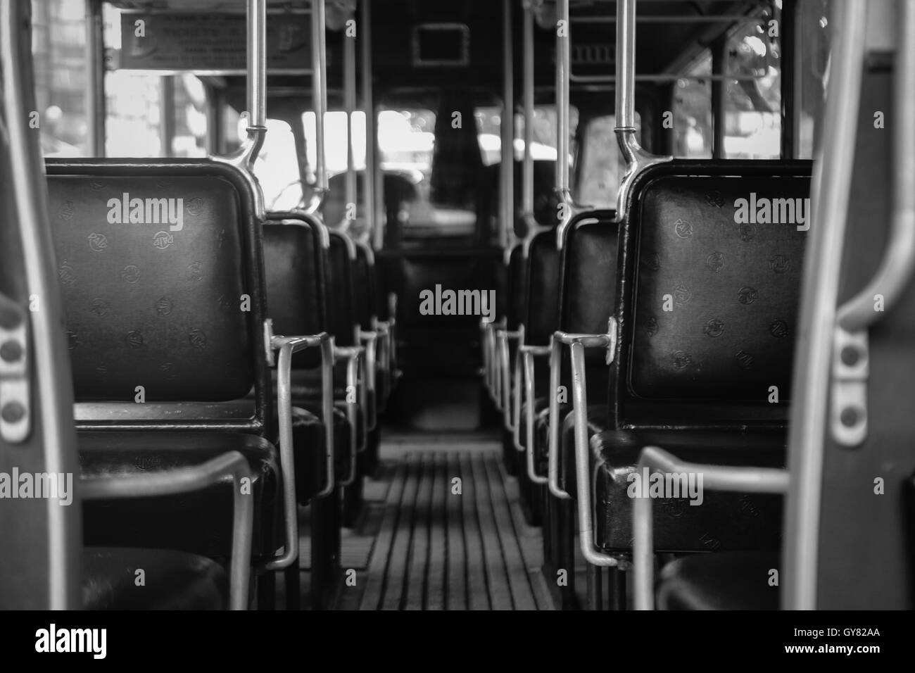 Renault bus vintage -Fotos und -Bildmaterial in hoher Auflösung – Alamy
