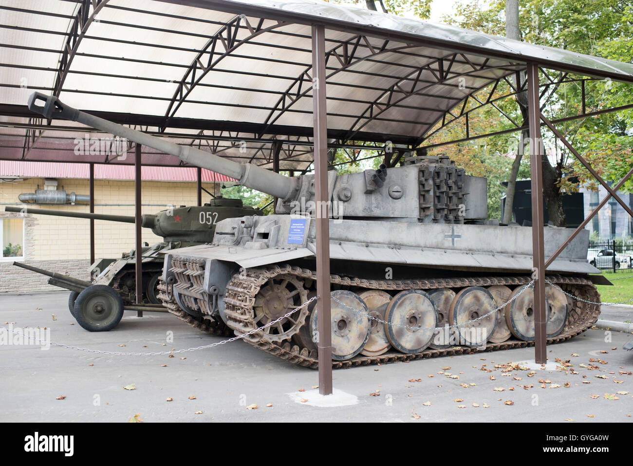 Panzer des deutschen tigers ww2 -Fotos und -Bildmaterial in hoher ...