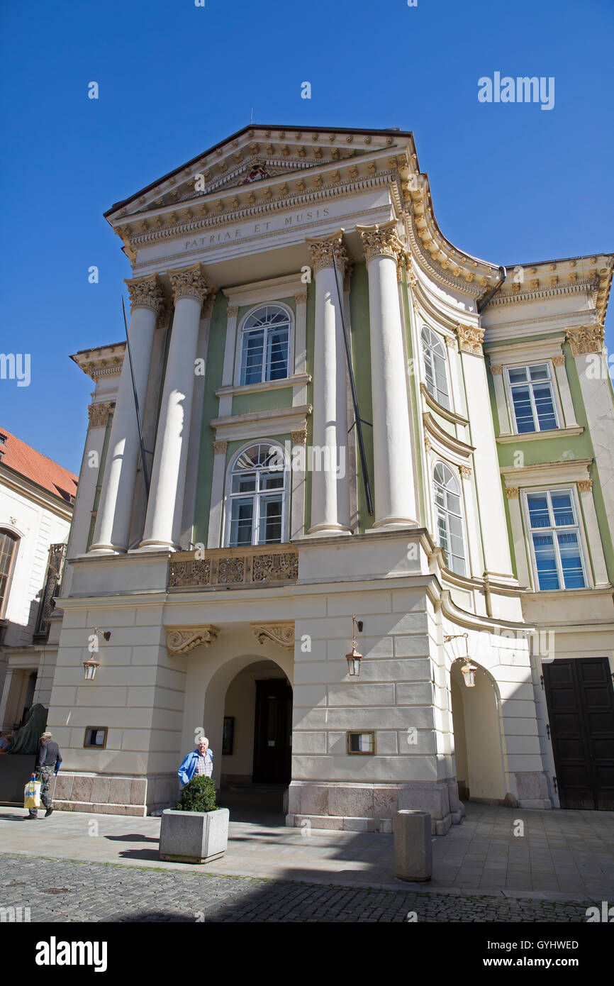 Prag opern theater -Fotos und -Bildmaterial in hoher Auflösung – Alamy