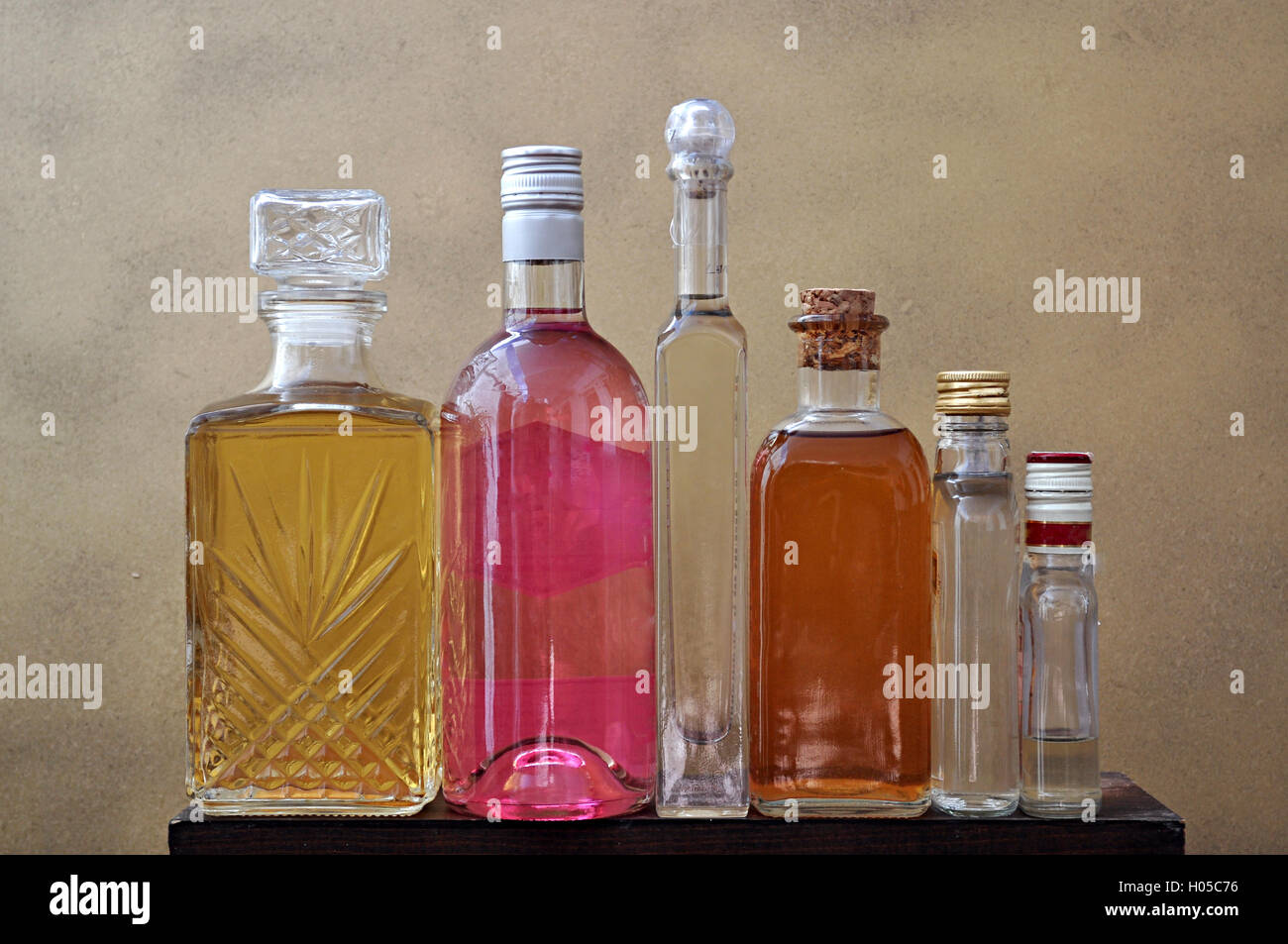 Maraschino flaschen -Fotos und -Bildmaterial in hoher Auflösung – Alamy
