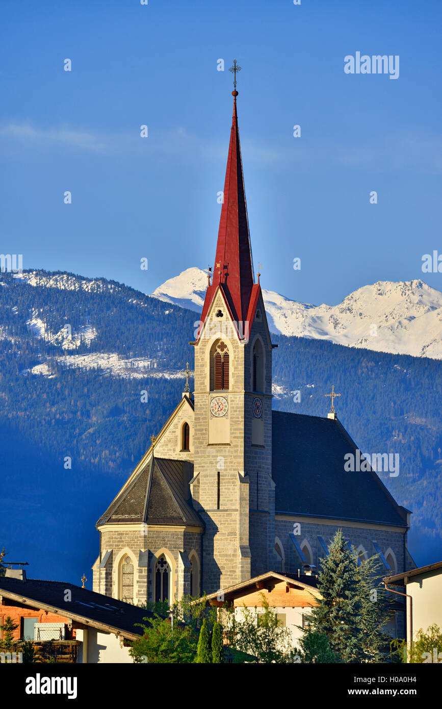 Banff kirche -Fotos und -Bildmaterial in hoher Auflösung – Alamy