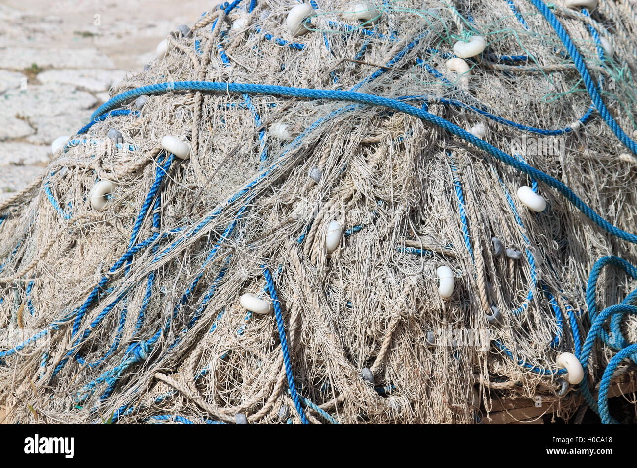 Fischernetze knoten -Fotos und -Bildmaterial in hoher Auflösung – Alamy