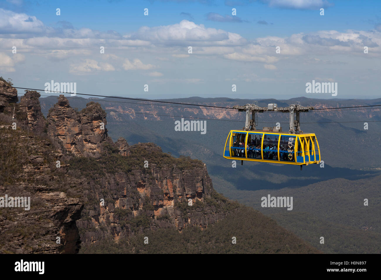 Die Seilbahn bietet einen einzigartige Aussichtspunkt zum Anzeigen der ...