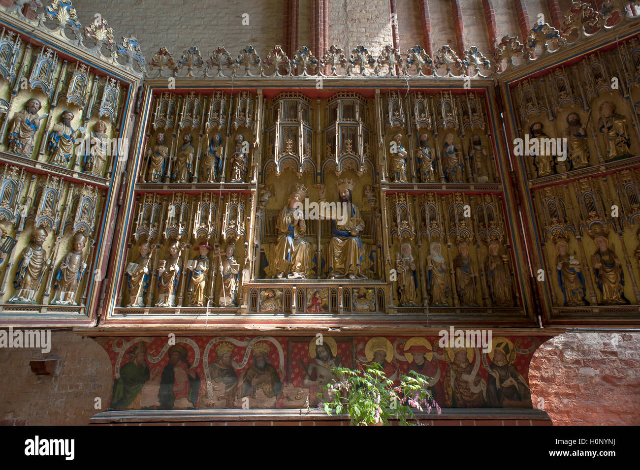 Carved altarpiece -Fotos und -Bildmaterial in hoher Auflösung – Alamy