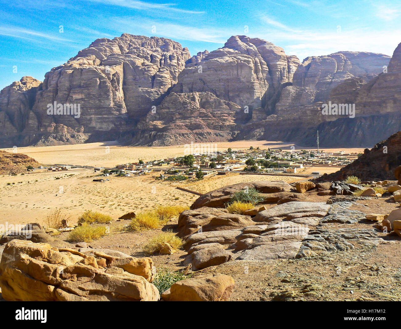 Das Dorf Wadi Rum von oben, Jordanien Stockfotografie - Alamy