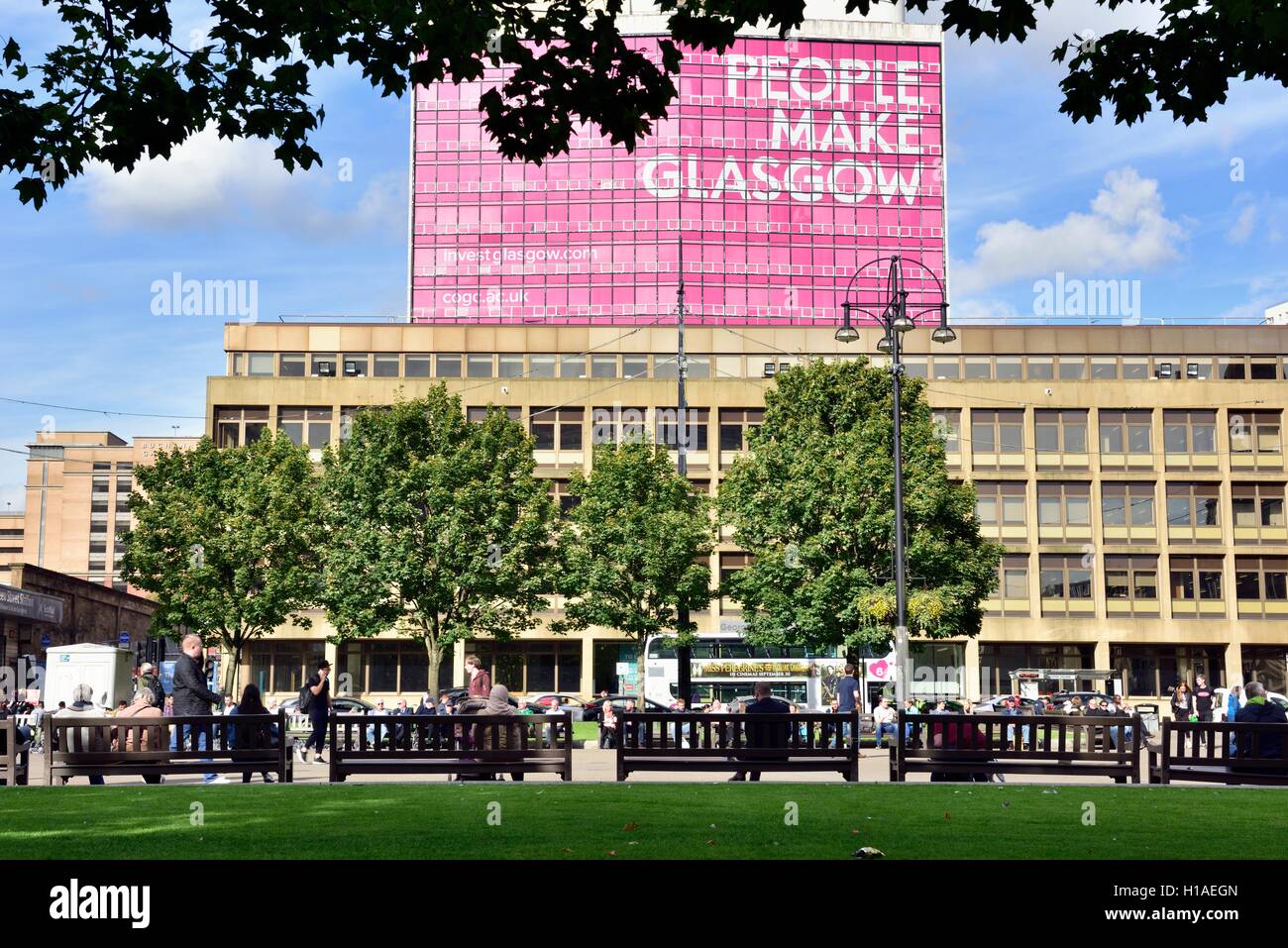 Menschen Slogan Stockfotos und -bilder Kaufen - Alamy