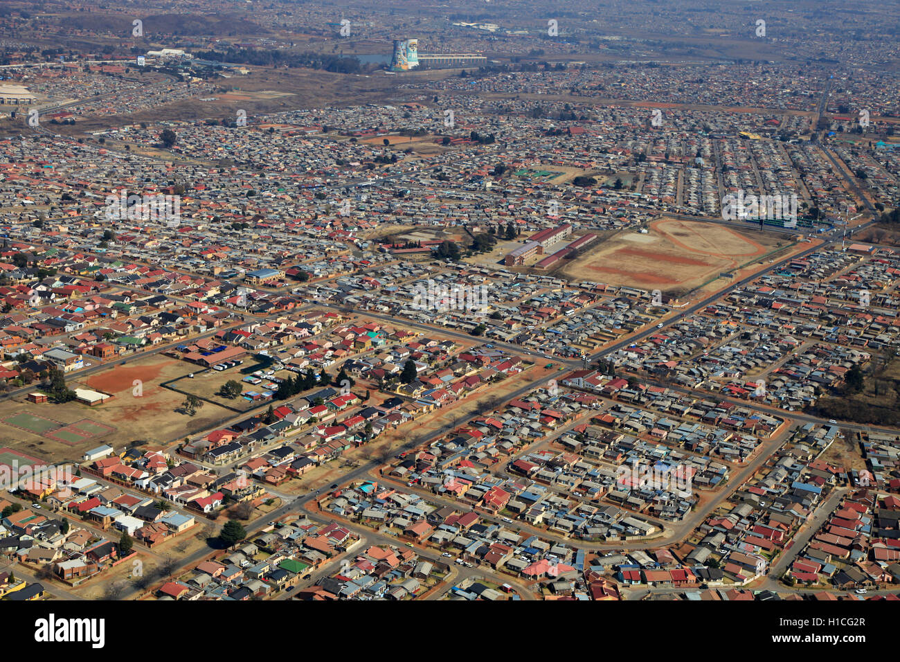 Aerial township soweto -Fotos und -Bildmaterial in hoher Auflösung – Alamy