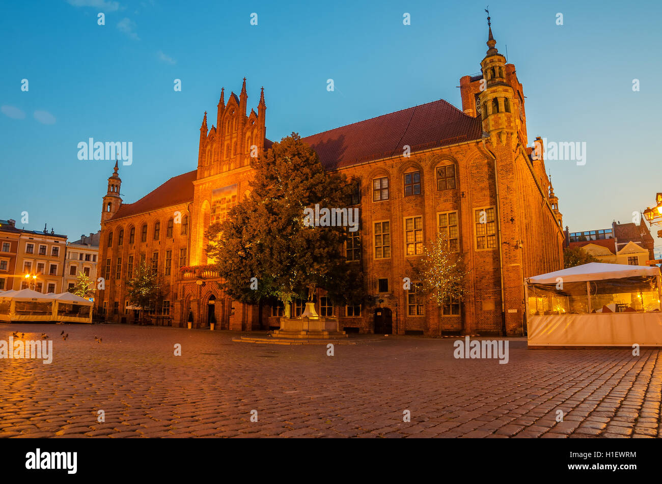 Torun polen wahrzeichen -Fotos und -Bildmaterial in hoher Auflösung – Alamy