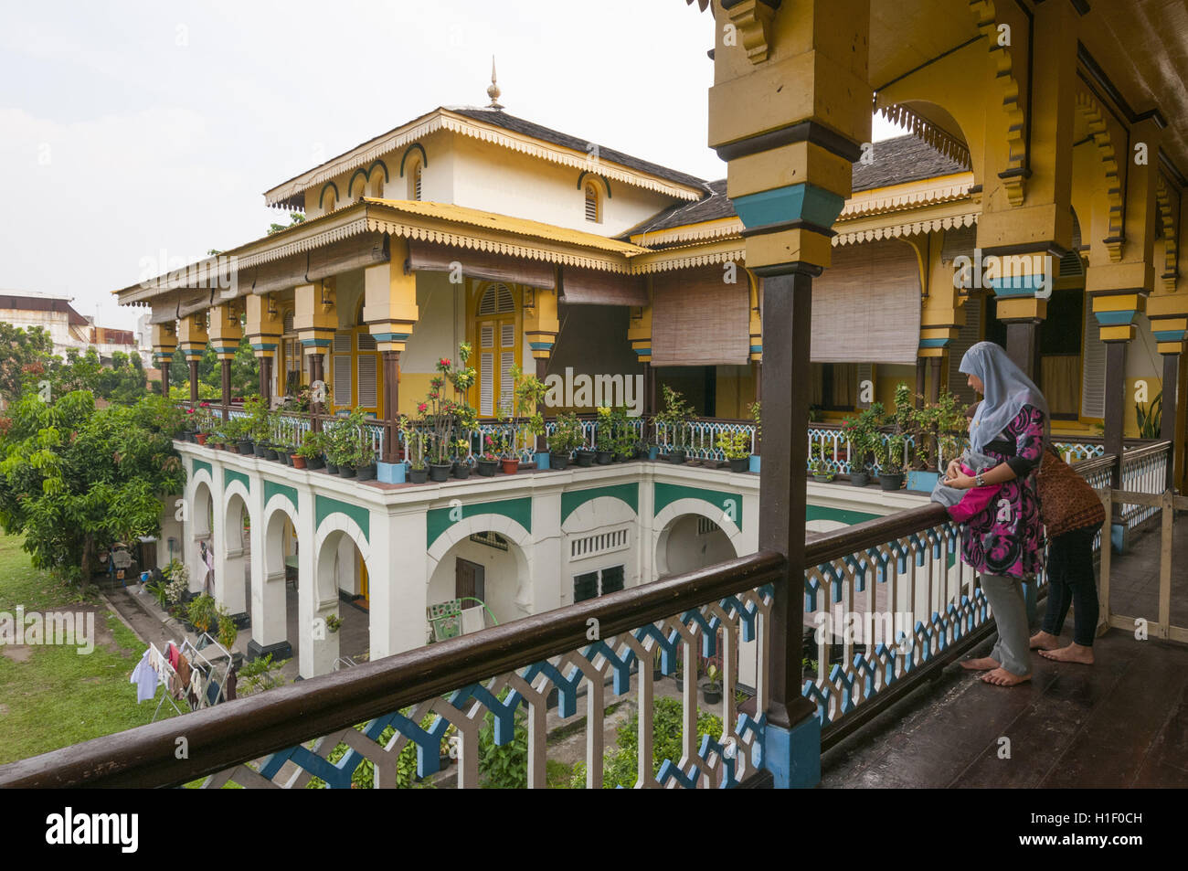 Medan palast -Fotos und -Bildmaterial in hoher Auflösung – Alamy