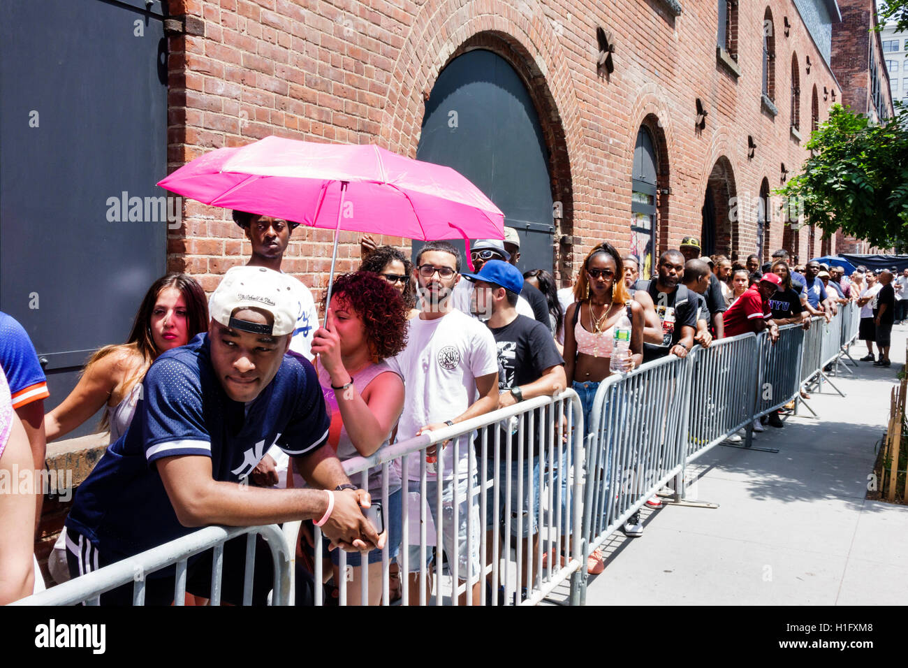 Kultur veranstaltungsort -Fotos und -Bildmaterial in hoher Auflösung ...