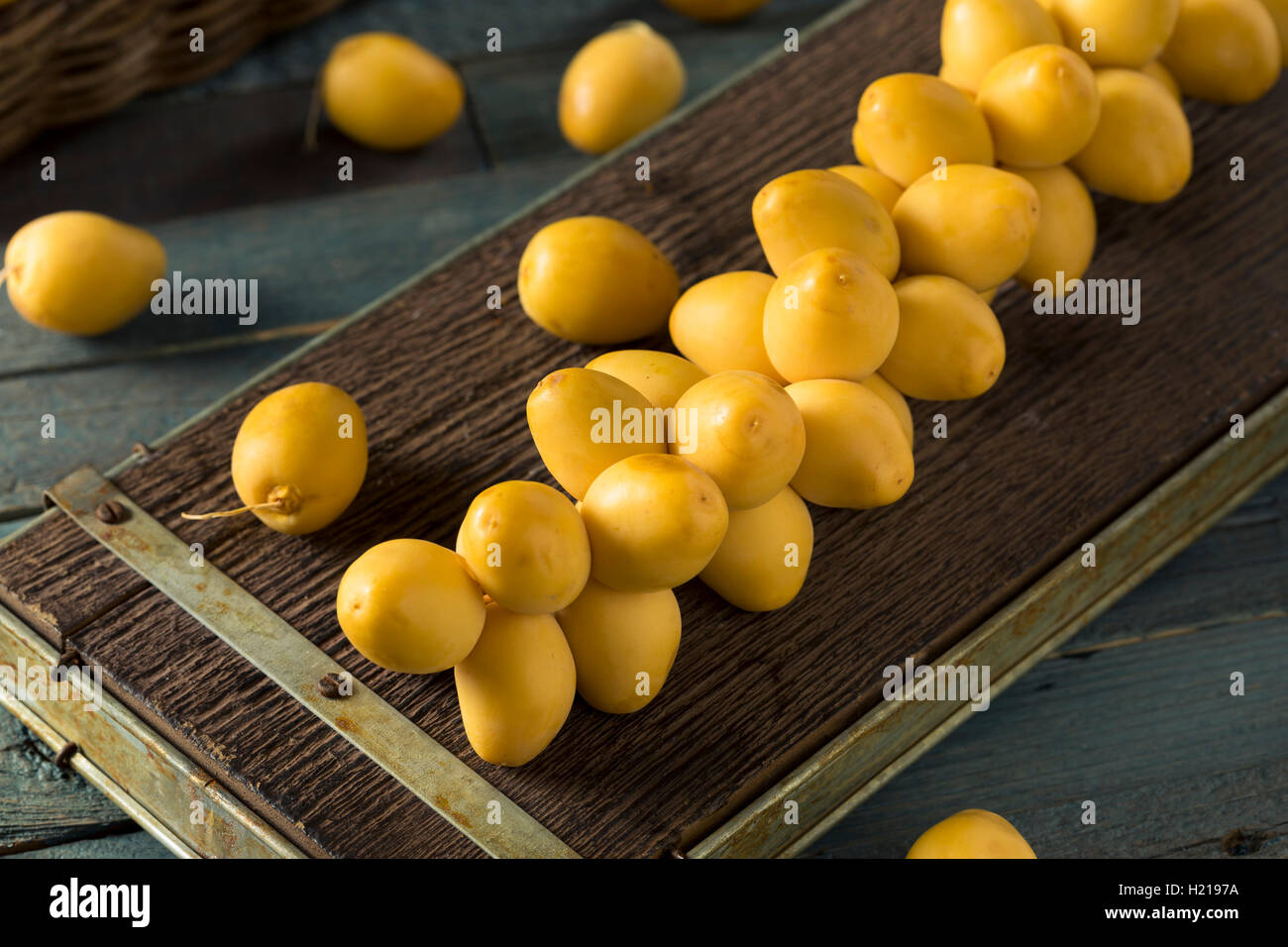 Junge datteln -Fotos und -Bildmaterial in hoher Auflösung – Alamy