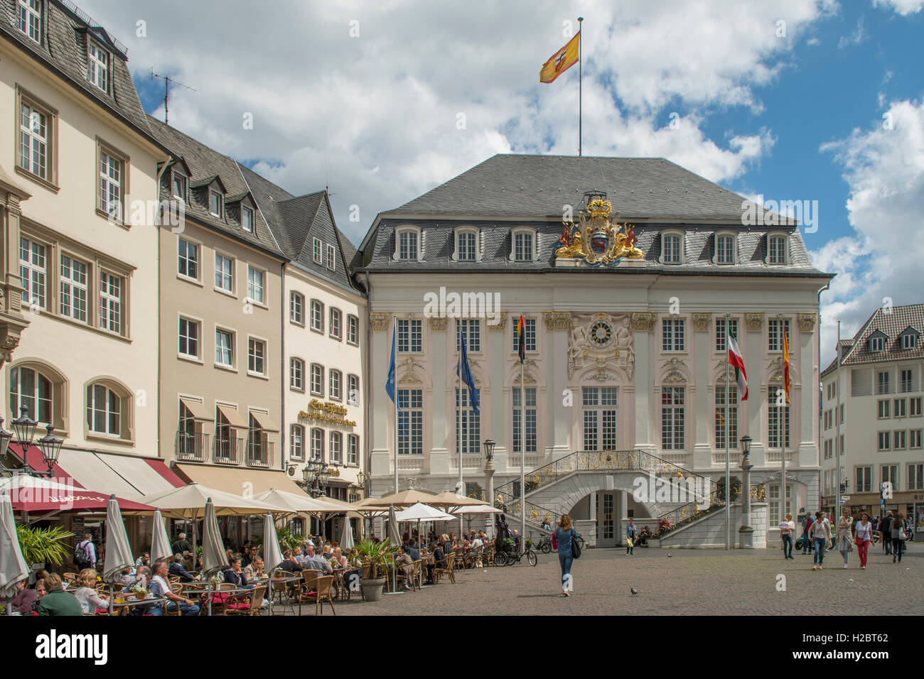Altes rathaus bonn -Fotos und -Bildmaterial in hoher Auflösung – Alamy